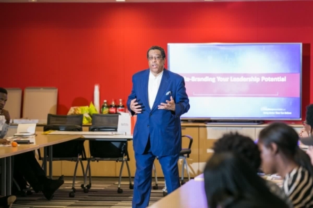 Global Business News – World Trade's Effect on Company Strategy ...